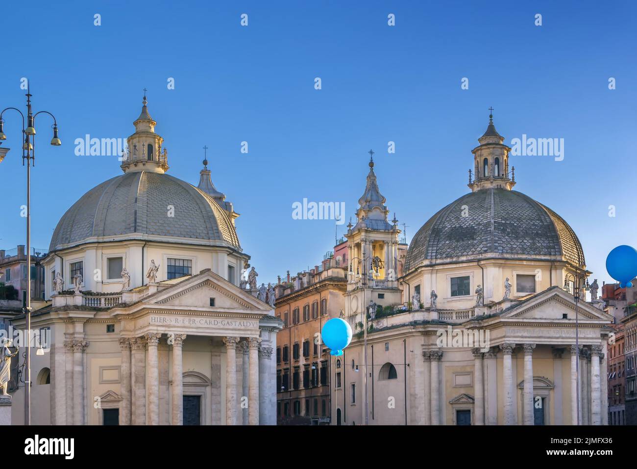 Churches of Santa Maria in Montesanto and Santa Maria dei Miracoli ...