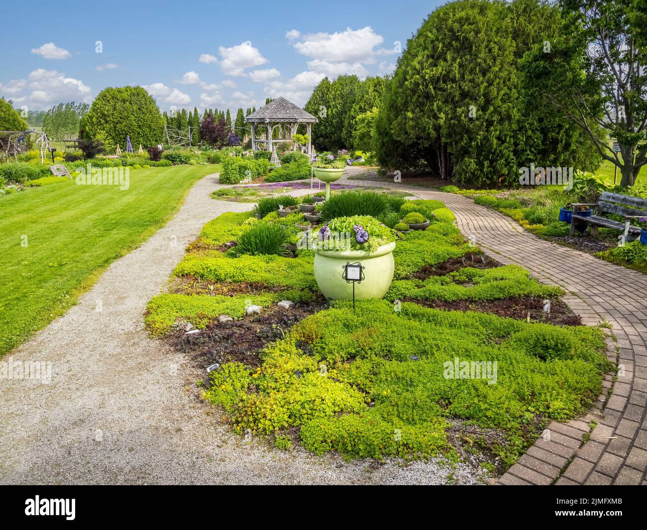 Door county master gardeners association hi-res stock photography and ...