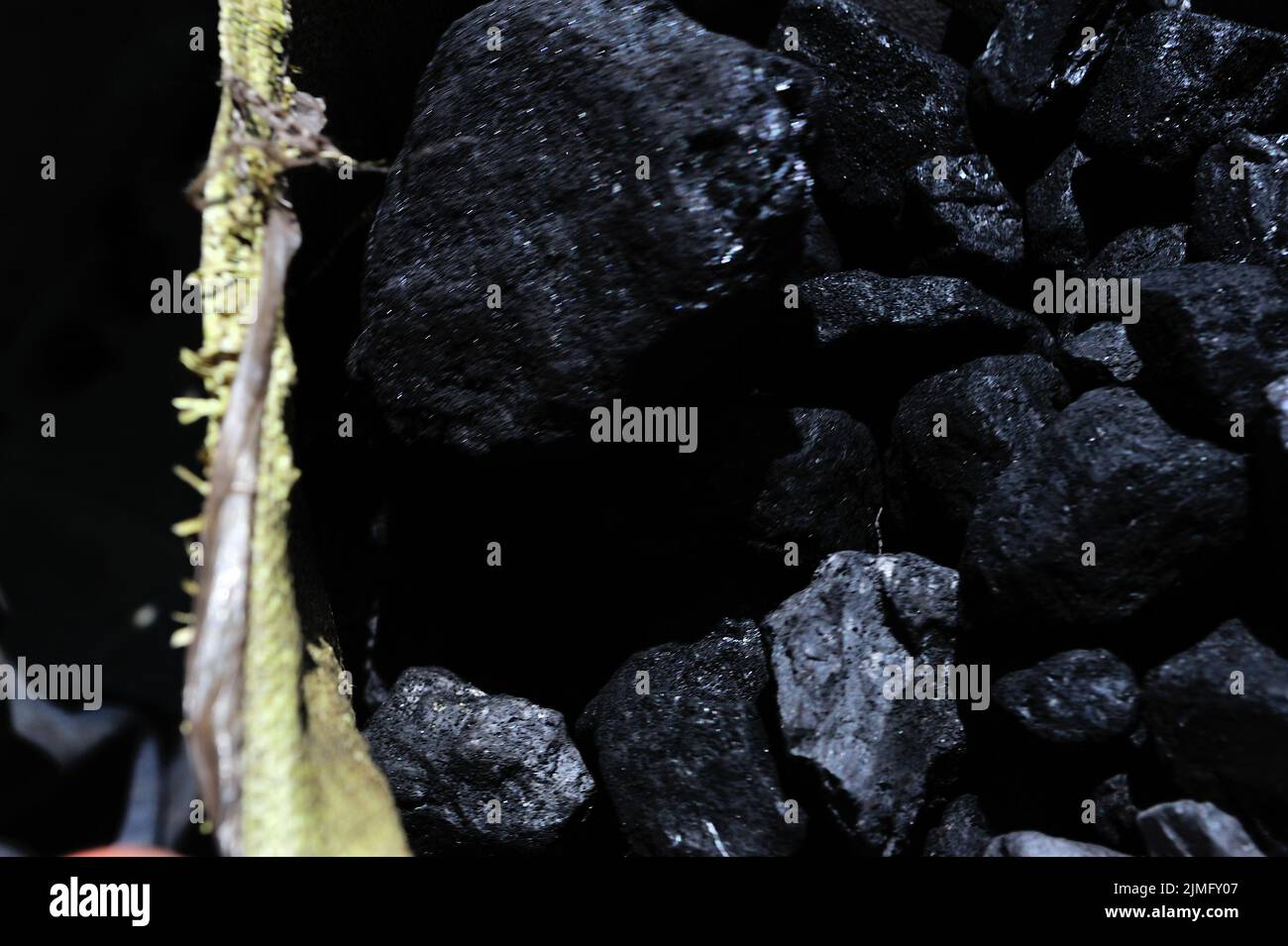 business, coal, unloading, burning, heating, energy, winter, daily life ...