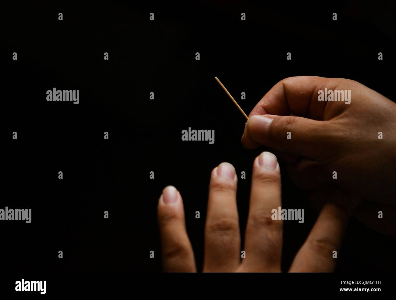 Bone needle china hi-res stock photography and images - Alamy