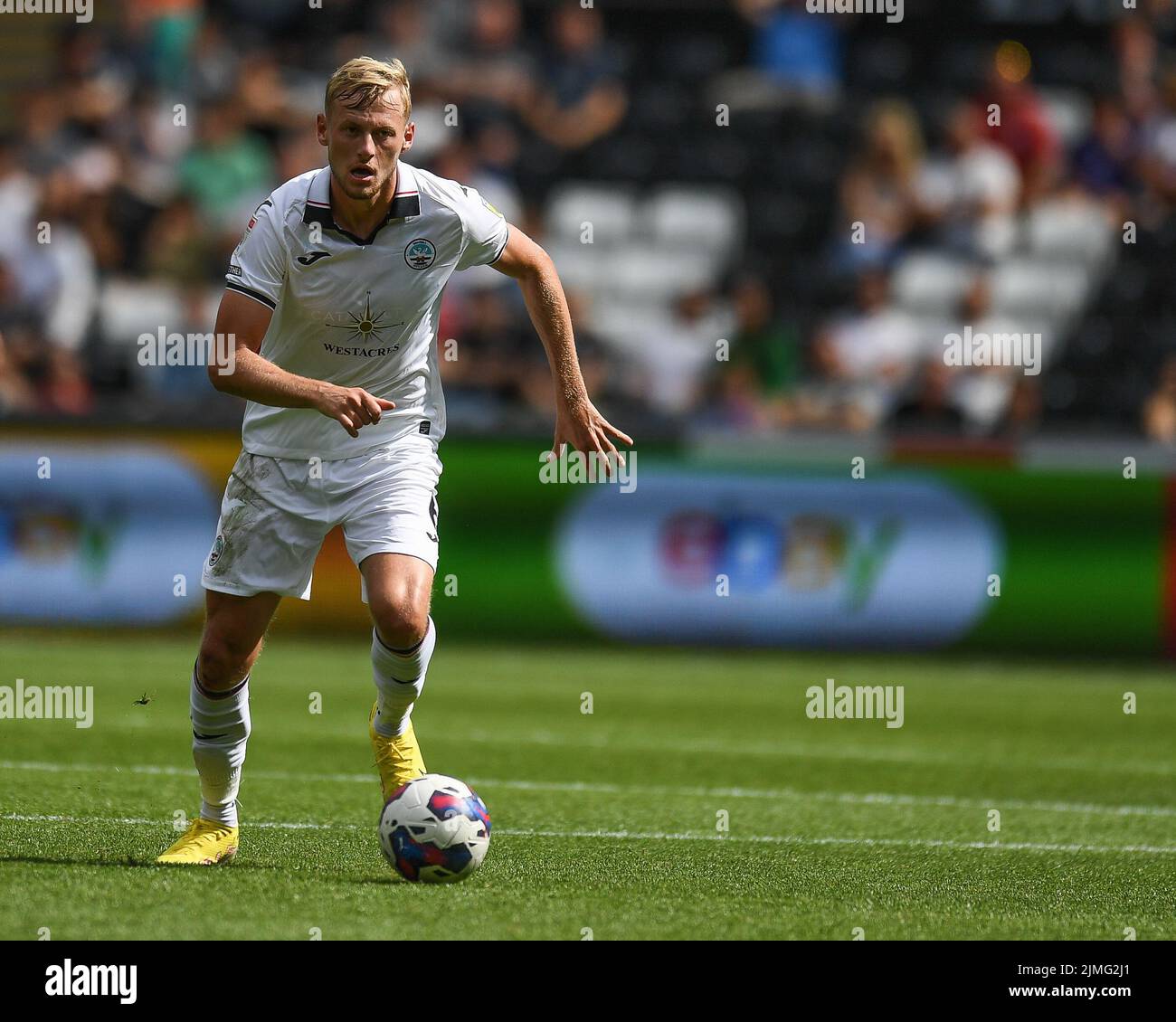Swansea, UK. 06th Aug, 2022. Harry Darling (6) of Swansea City in ...