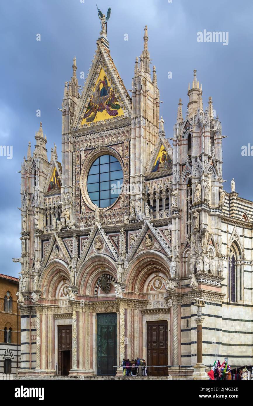 Renaissance cathedral art hi-res stock photography and images - Alamy