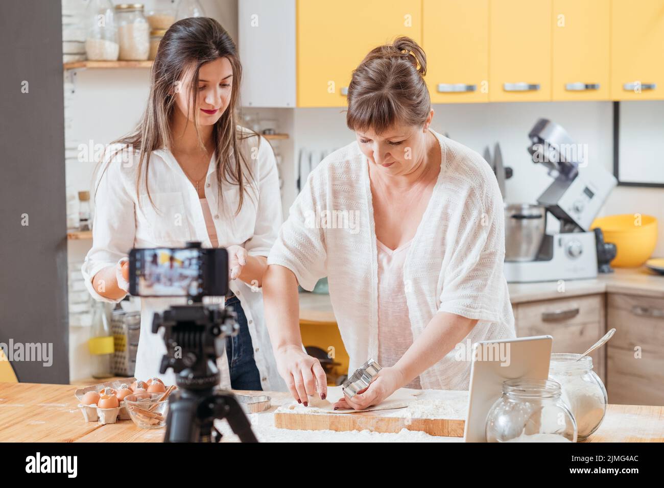 cooking vlog mother daughter dough baking pastry Stock Photo - Alamy cooking vlog mother daughter dough baking pastry Stock Photo - Alamy