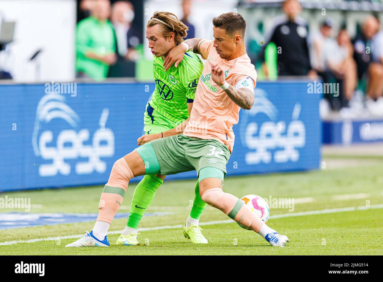 Patrick wimmer vfl wolfsburg hi-res stock photography and images - Alamy