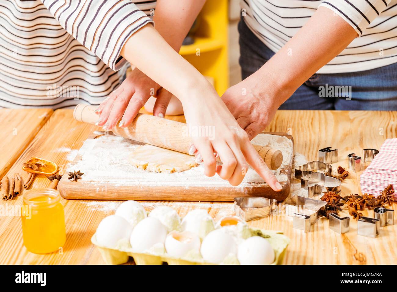 culinary master class dough gingerbread biscuits Stock Photo - Alamy