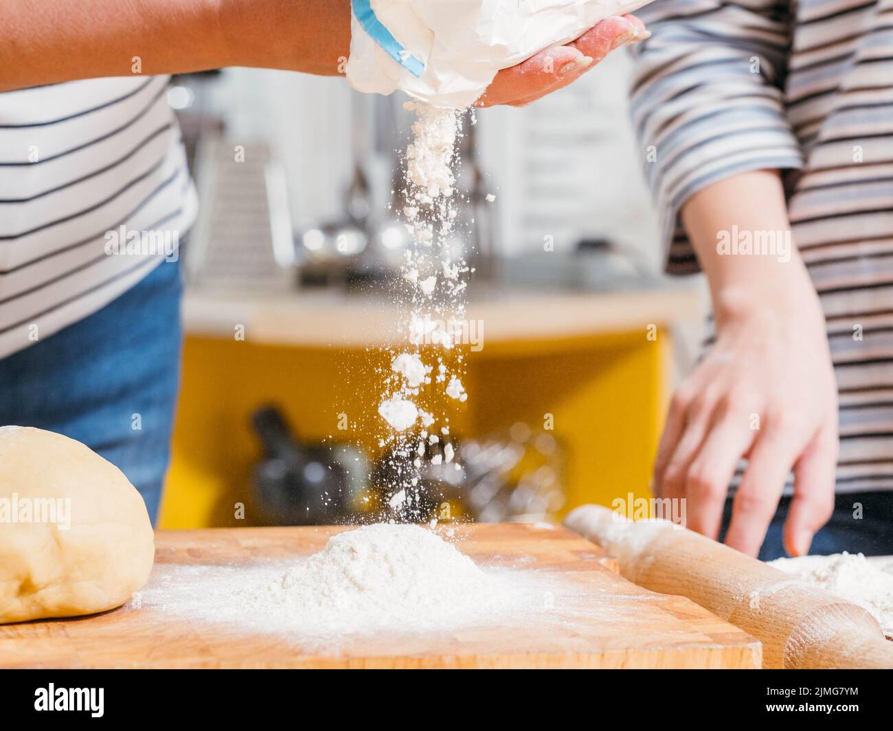 Pouring dough hi-res stock photography and images - Alamy