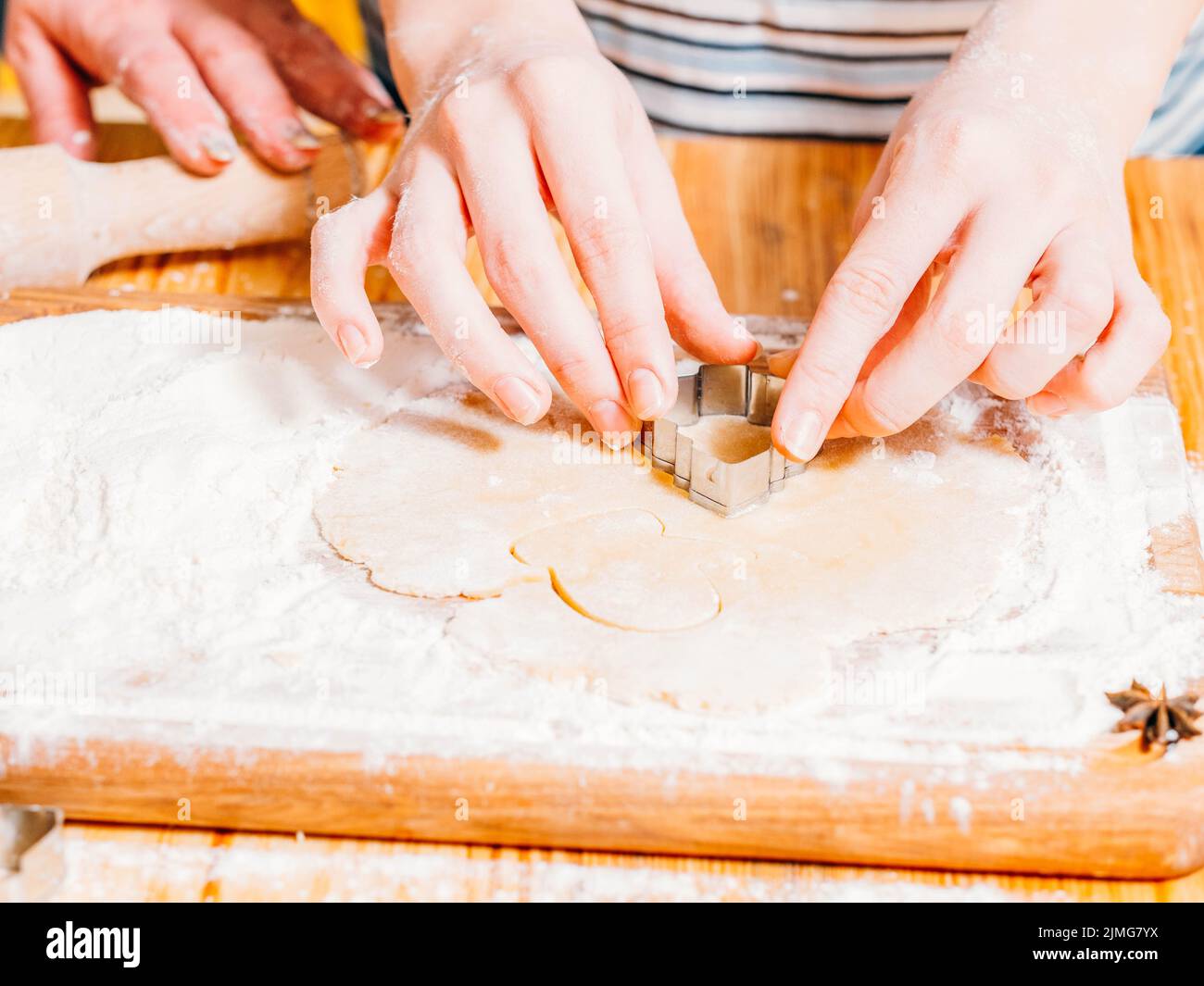bakery food cooking class gingerbread biscuits Stock Photo - Alamy