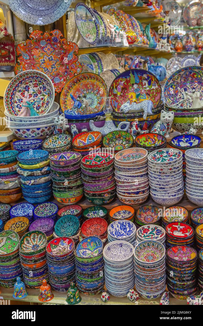 Colorful Turkish ceramics Stock Photo - Alamy