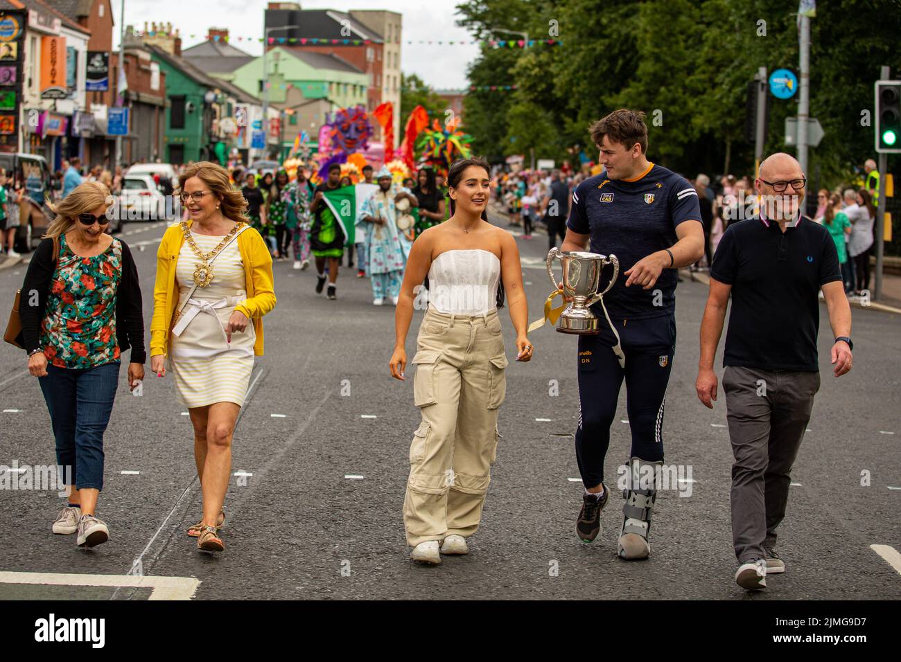 Belfast, UK. 06th Aug, 2022. Féile an Phobail Carnival Parade a few ...