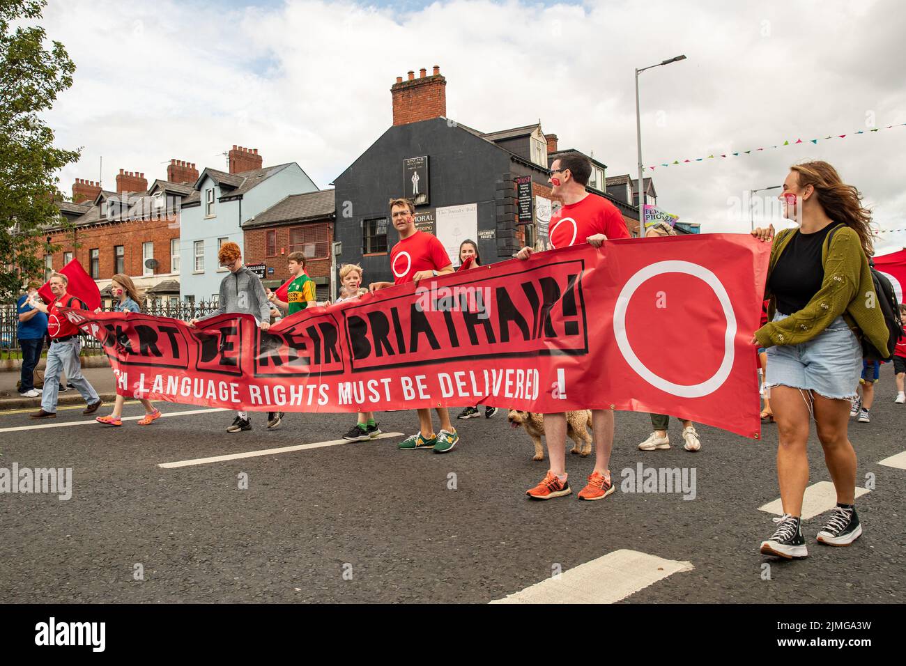 Belfast, UK. 06th Aug, 2022. Féile an Phobail Carnival Parade a few ...