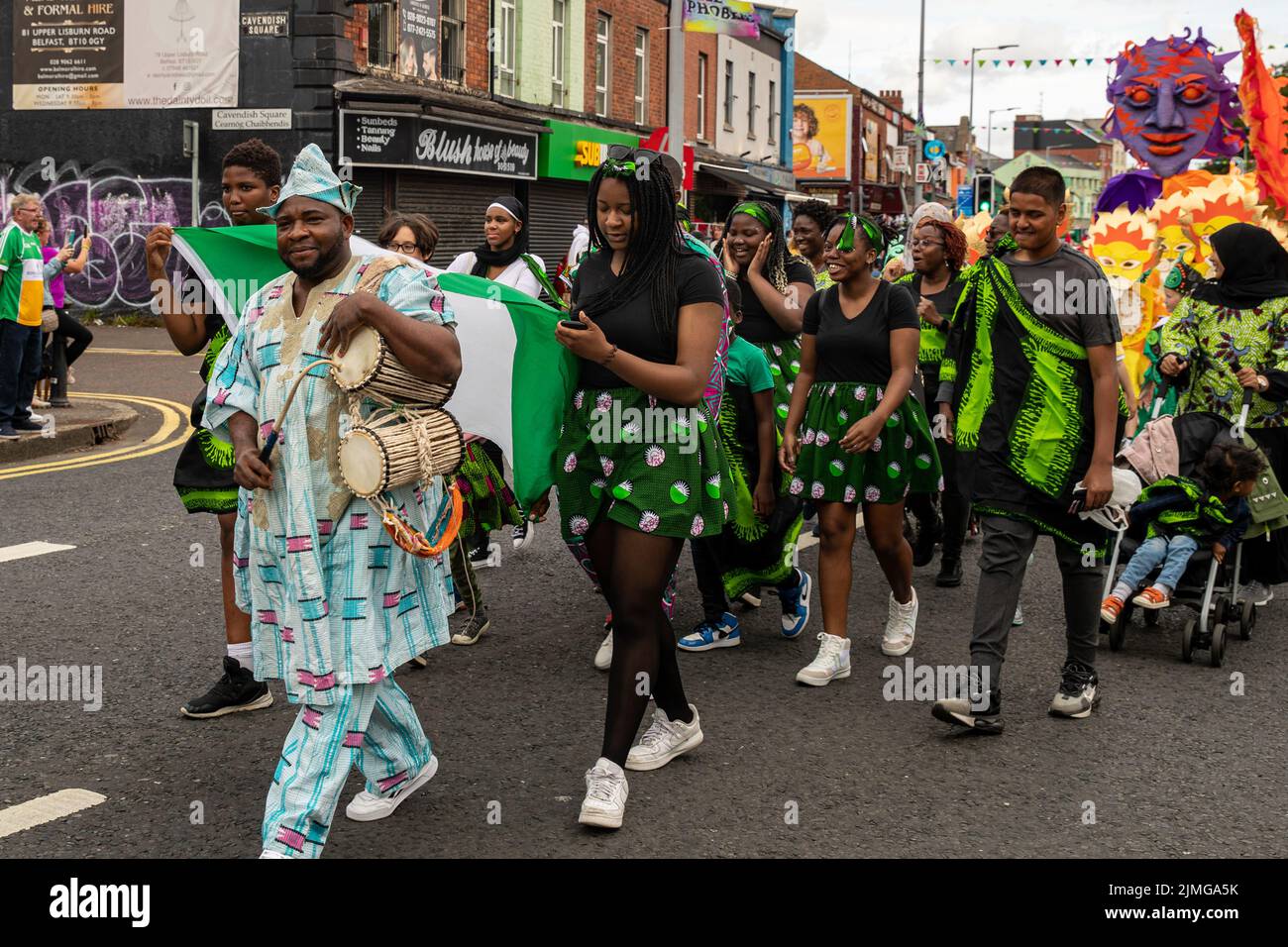 Belfast, UK. 06th Aug, 2022. Féile an Phobail Carnival Parade a few ...