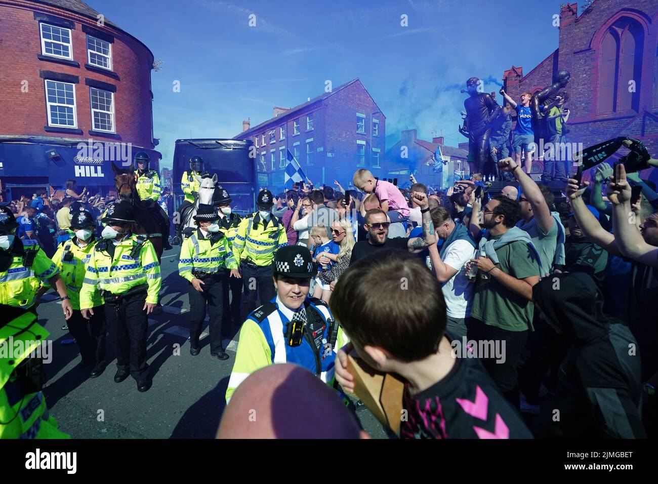 The Everton team bus arriving to a crowd of fans ahead of the Premier ...