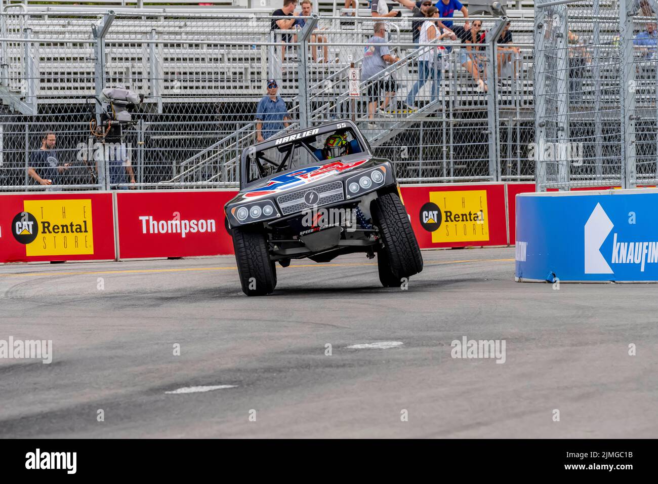 Nashville, TN, USA. 5th Aug, 2022. GAVIN HARLIEN travels through the ...