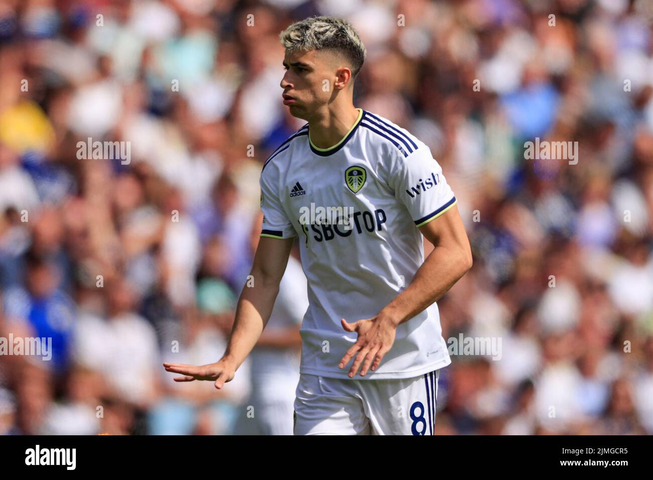 Marc Roca of Leeds United Stock Photo - Alamy