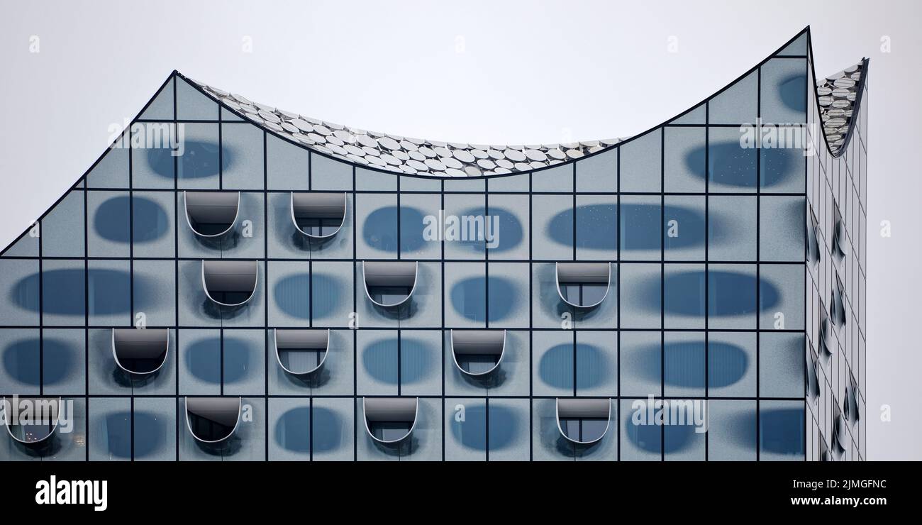 Glass facade of the Elbphilharmonie, Hafencity, Hamburg, Germany ...