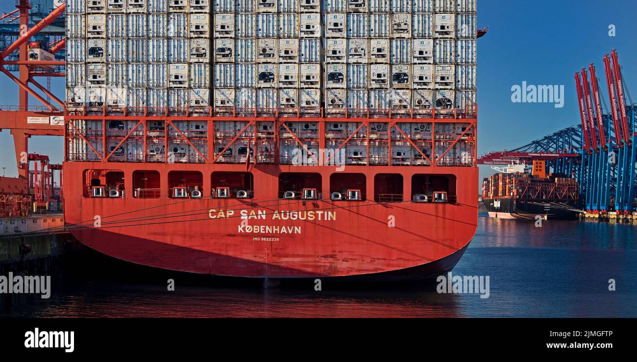 Container ship Cap San Augustin at the Eurogate container terminal ...