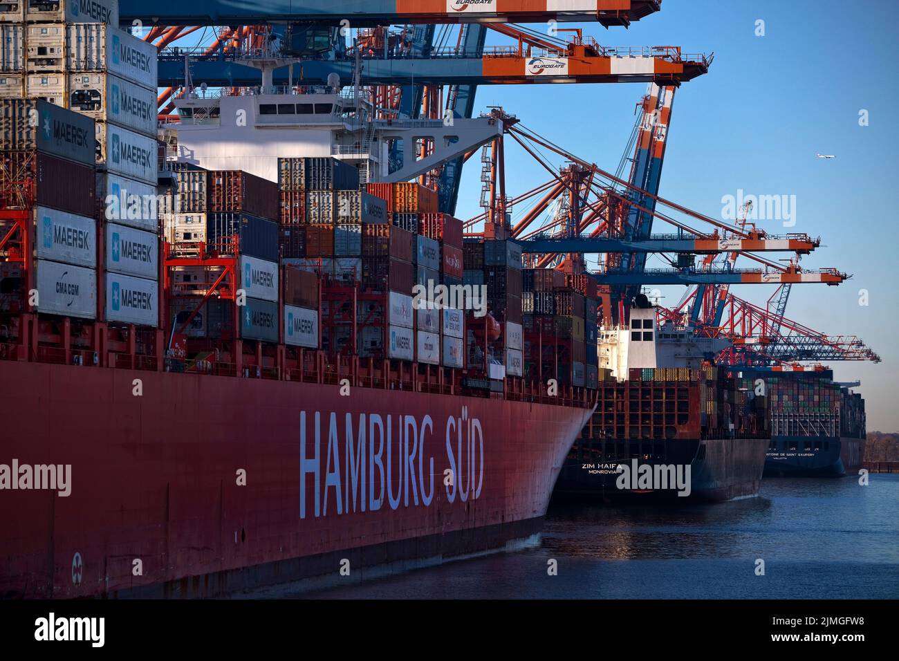 Cap-San class container ship at Eurogate container terminal, port ...