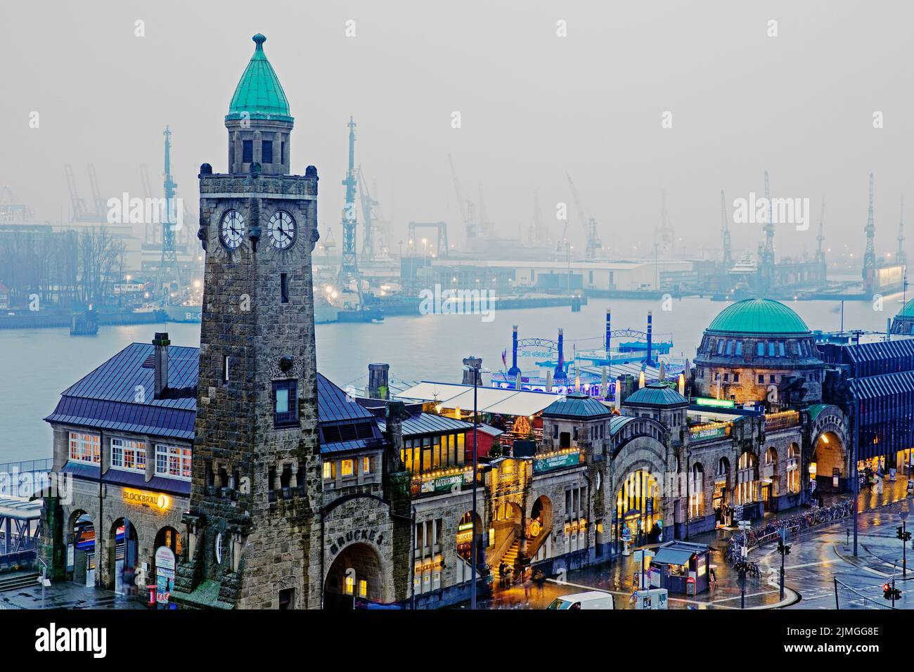 Clock tower and level tower, Landungsbruecken, St. Pauli, Hamburg ...