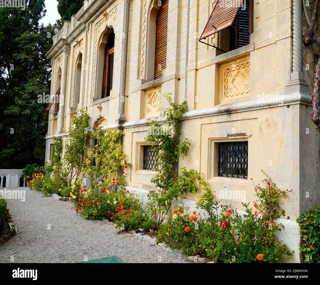 Villa borghese cavazza hi-res stock photography and images - Alamy