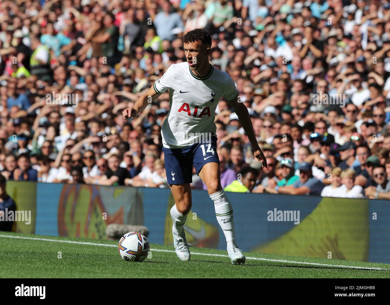 6th August 2022; Tottenham Hotspur Stadium. Tottenham, London, England ...