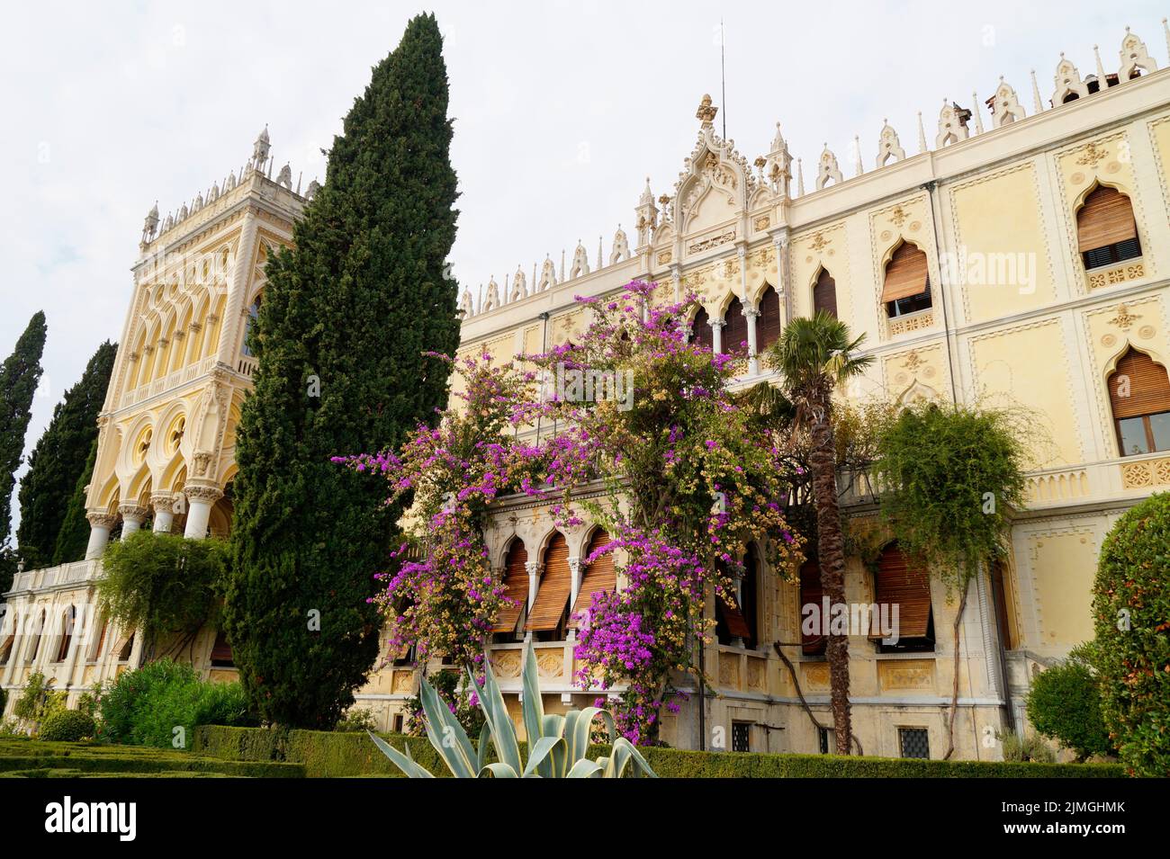 Villa cavazza borghese hi-res stock photography and images - Alamy