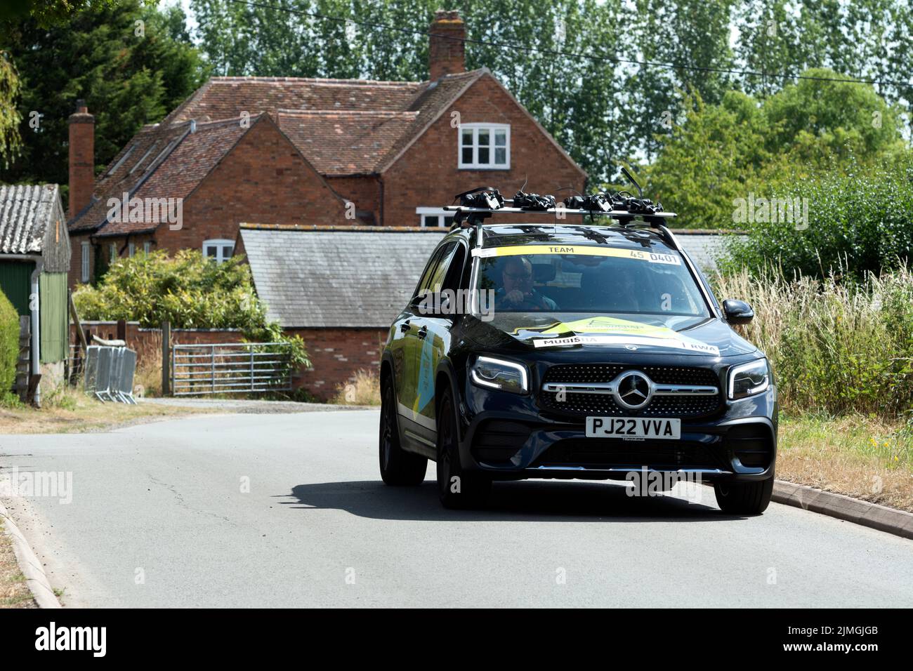 Rwandan support car for the 2022 Commonwealth Games cycling road race ...