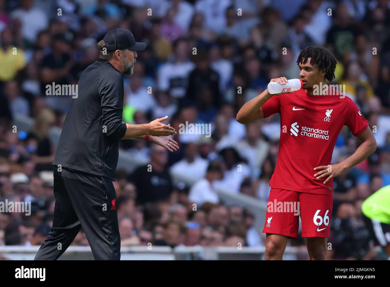 Trent alexander arnold klopp 2022 hi-res stock photography and images ...