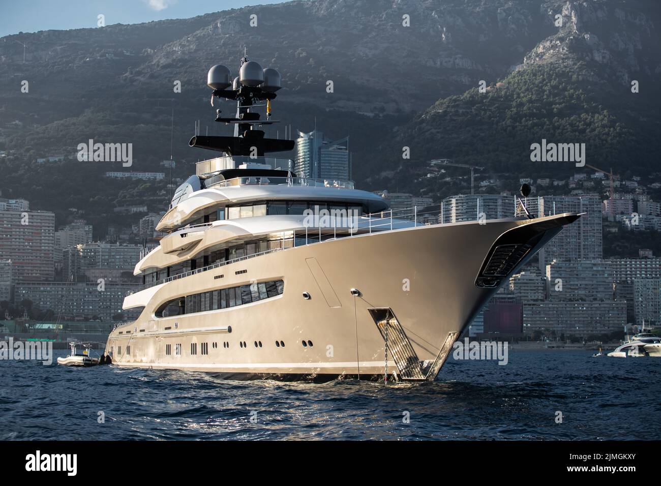 Color yacht hi-res stock photography and images - Alamy