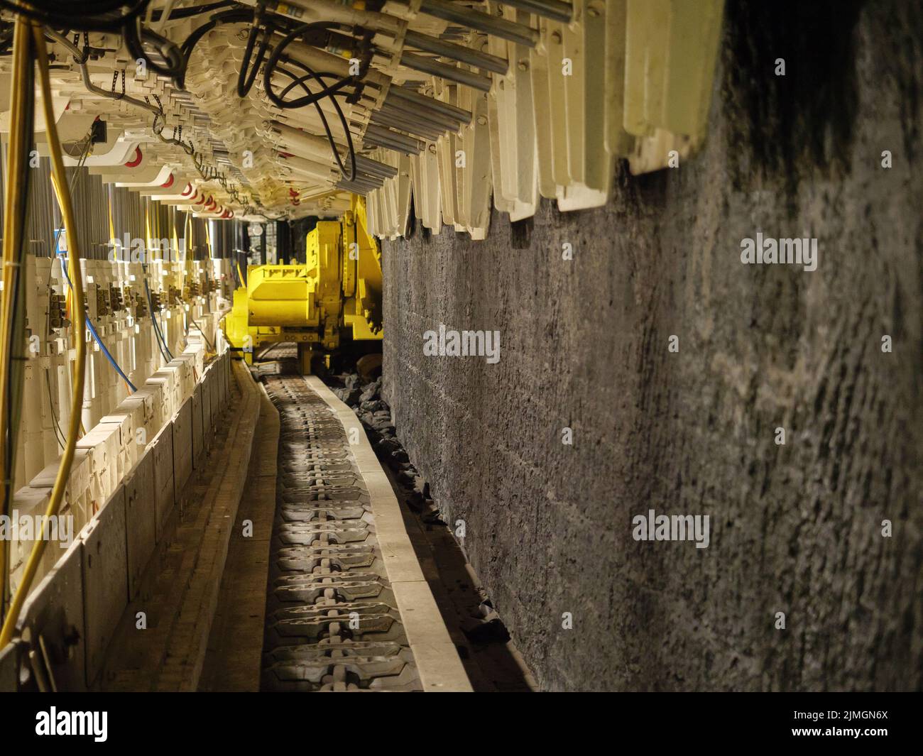 Coal mine shaft hi-res stock photography and images - Alamy