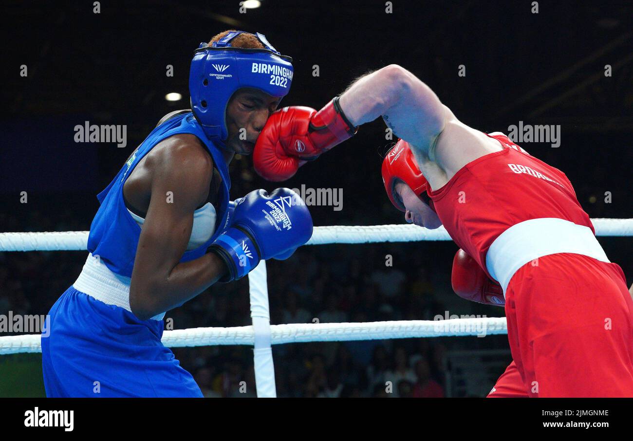 Northern Ireland's Amy Sara Broadhurst (Red) and Nigeria's Cynthia ...