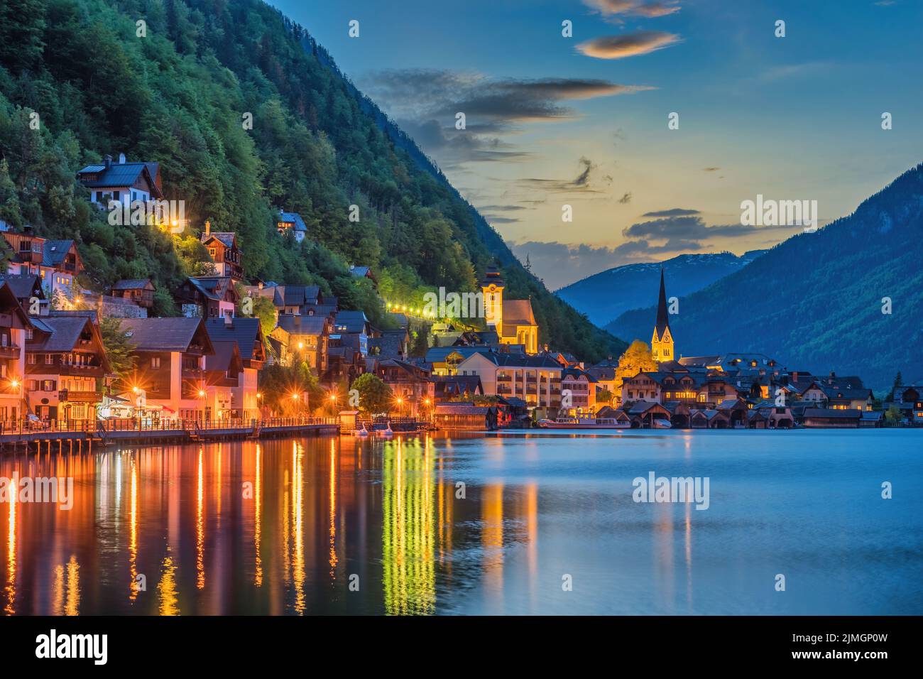Hallstatt Austria, Nature night landscape of Hallstatt village with ...