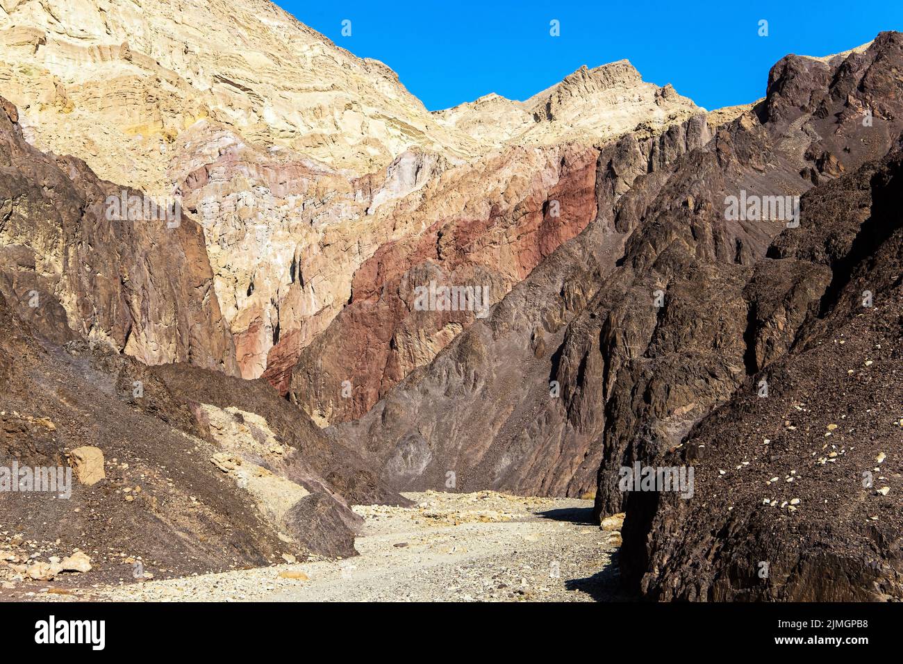 Desert mountains famous ridge hi-res stock photography and images - Alamy