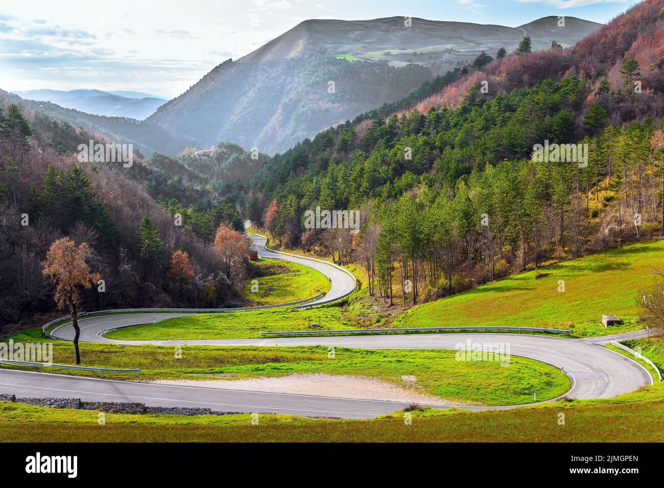Wet mountain road hi-res stock photography and images - Alamy