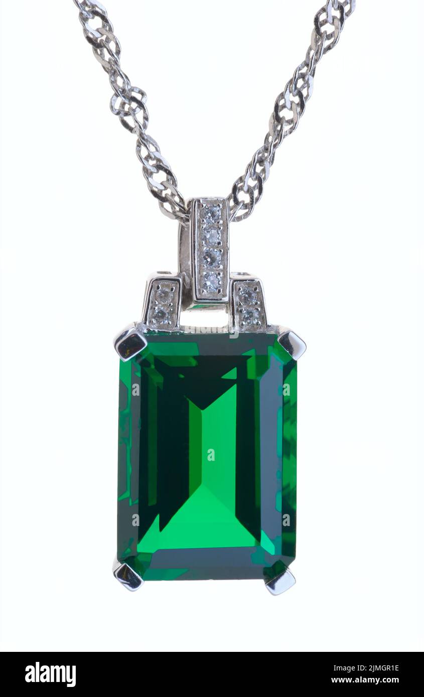Emerald pendant hi-res stock photography and images - Alamy