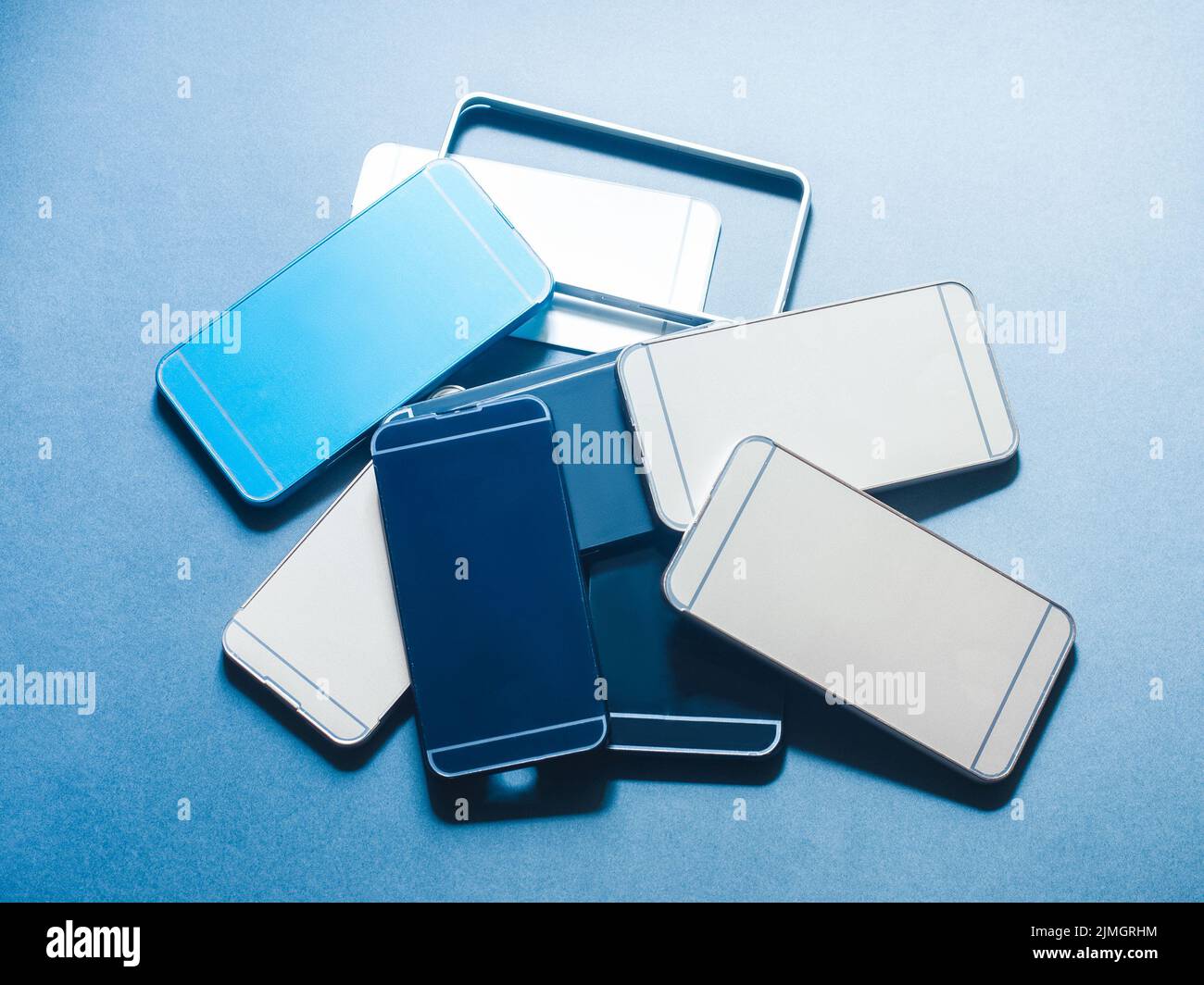 case smartphone plastic waste heap quality choice Stock Photo - Alamy