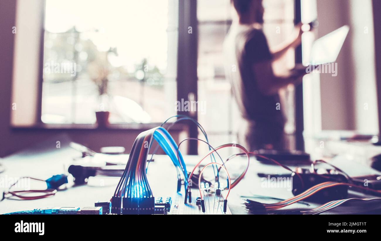 smart home system install technician automation Stock Photo - Alamy