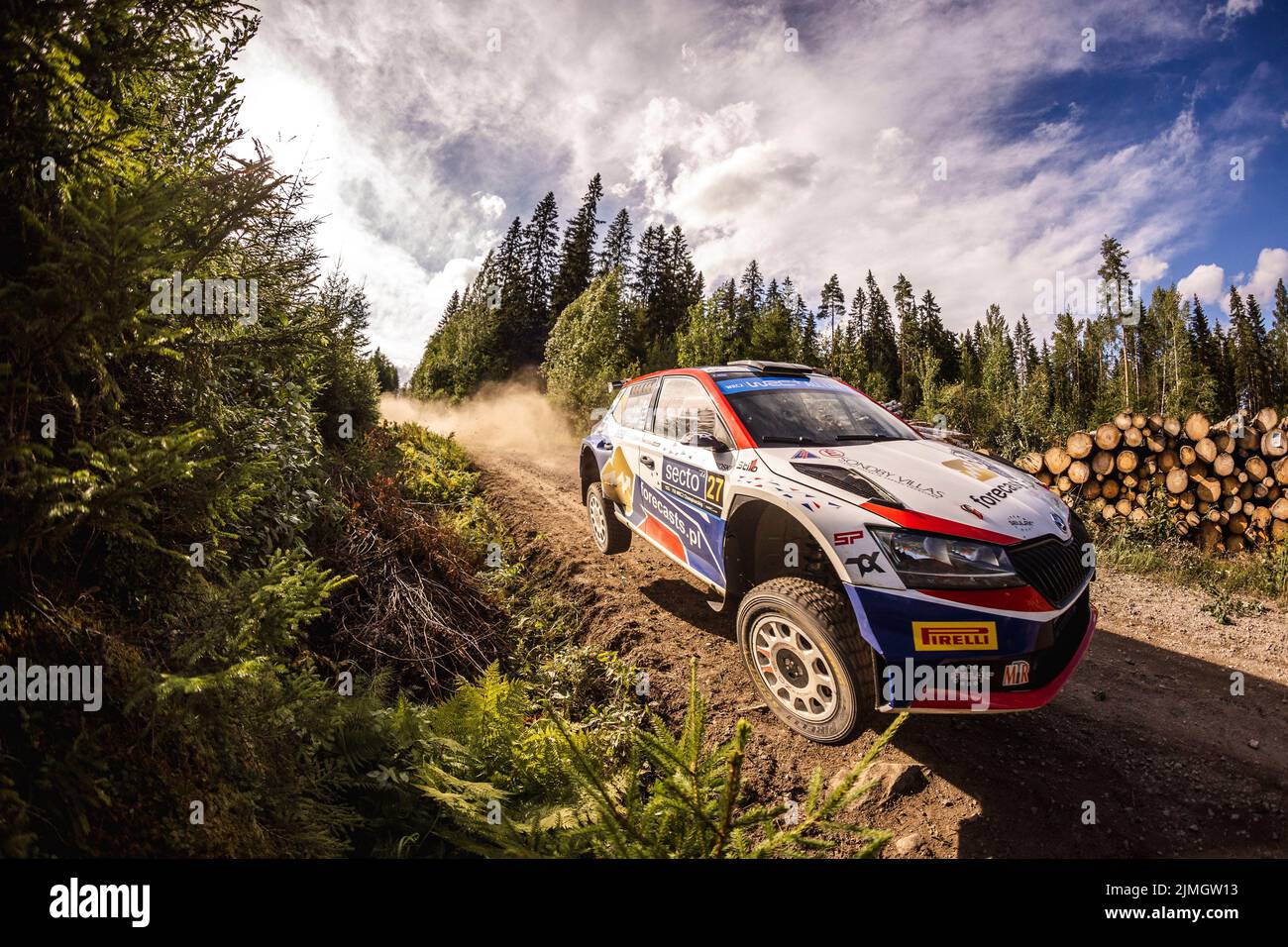 27 PAJARI Sami (fin), MALKONEN Enni (fin), Skoda Fabia Evo, action ...