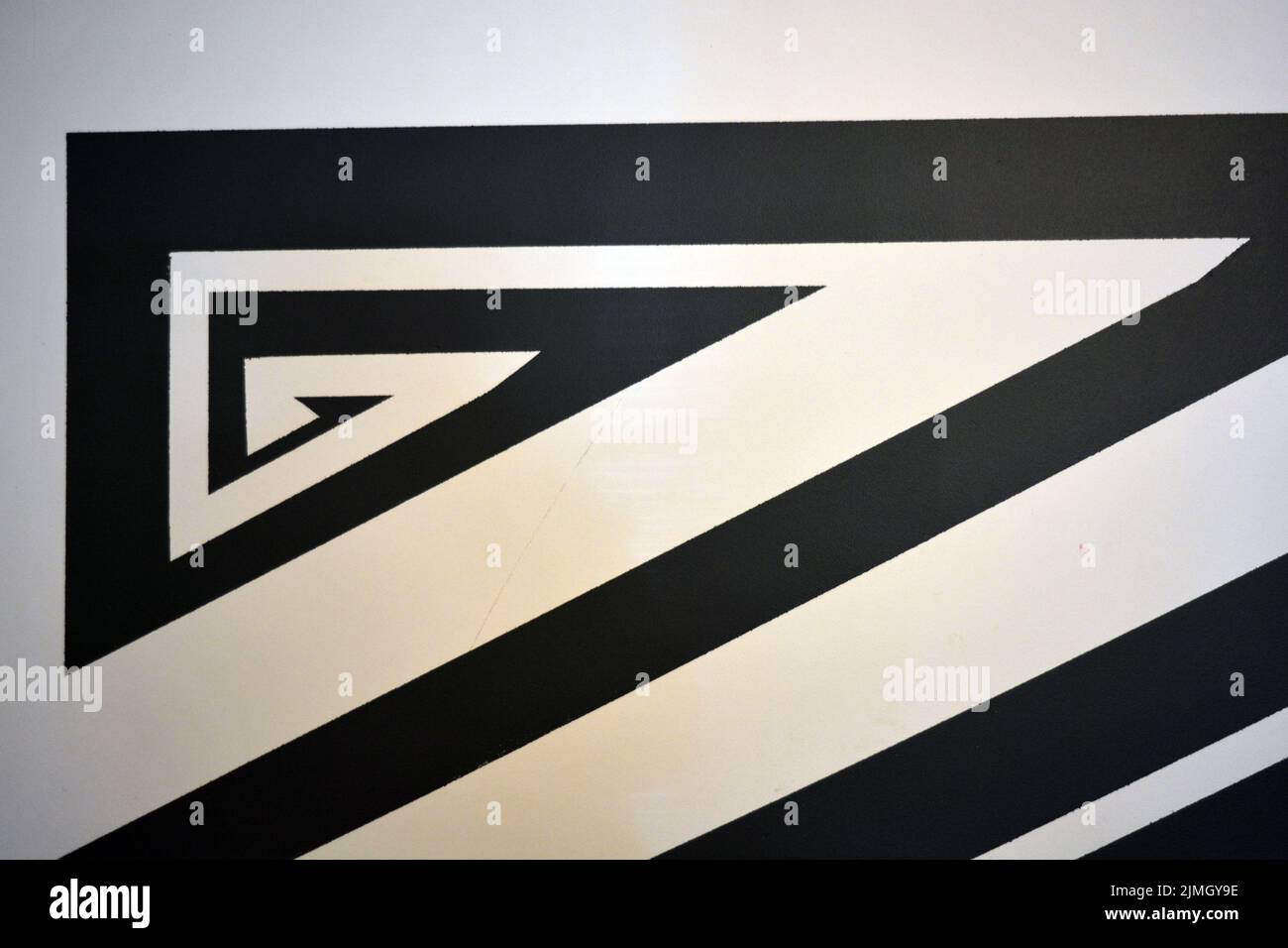 A black and white drawing of stripes of different widths and lengths ...