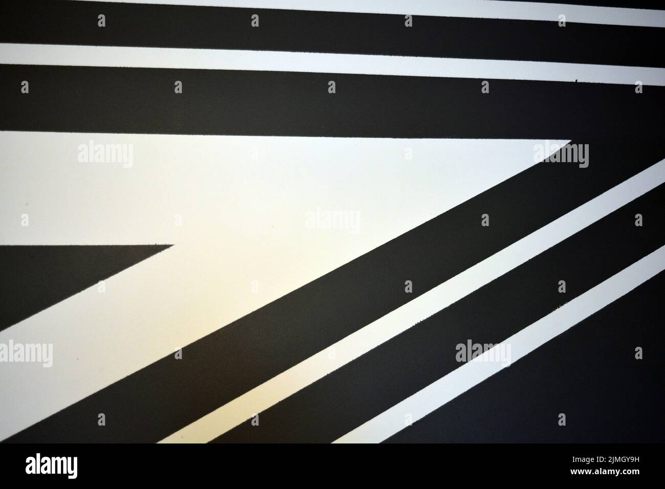 A black and white drawing of stripes of different widths and lengths ...