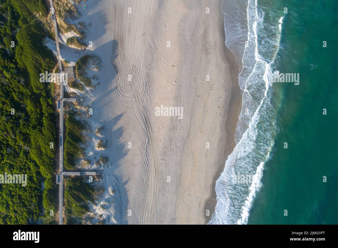 Natural above island view sandy hi-res stock photography and images - Alamy