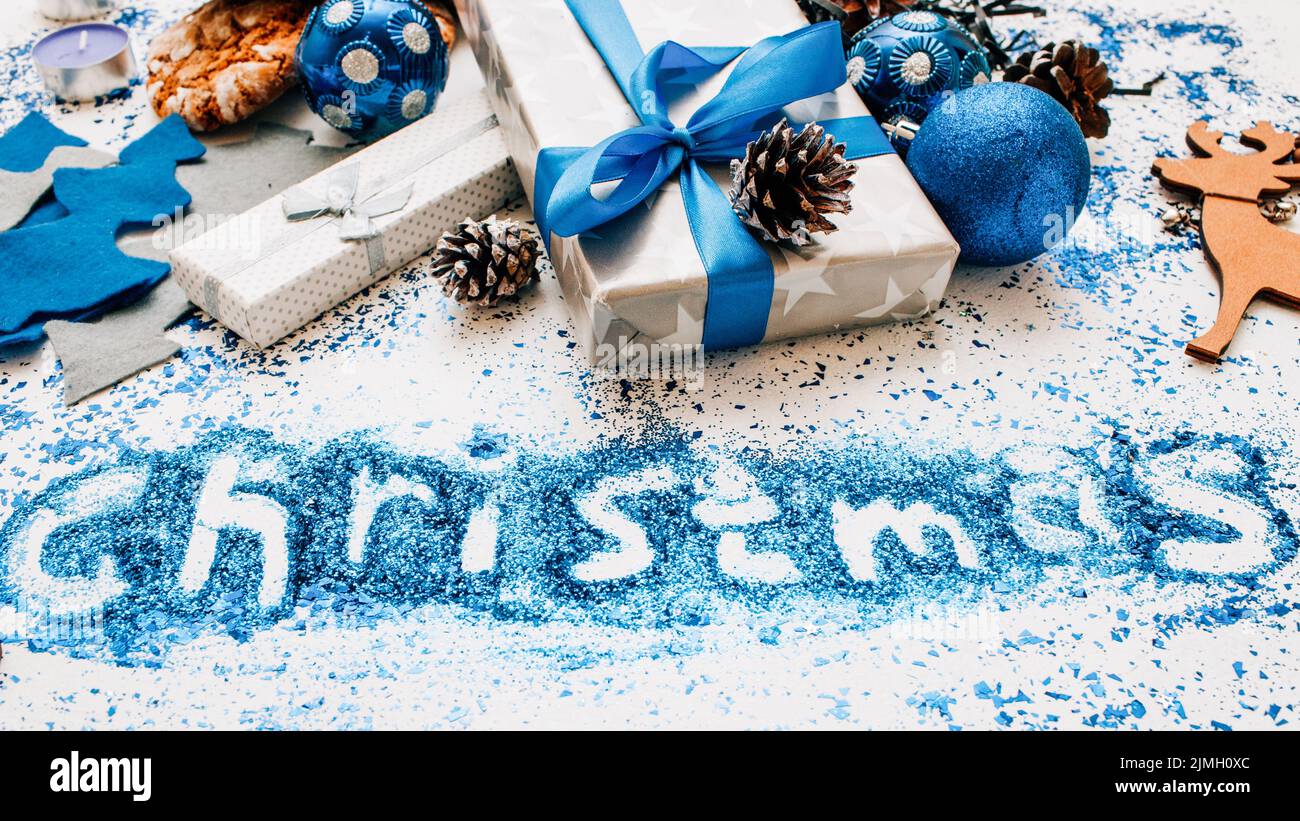 Shiny christmas tree gift boxes hi-res stock photography and images - Alamy