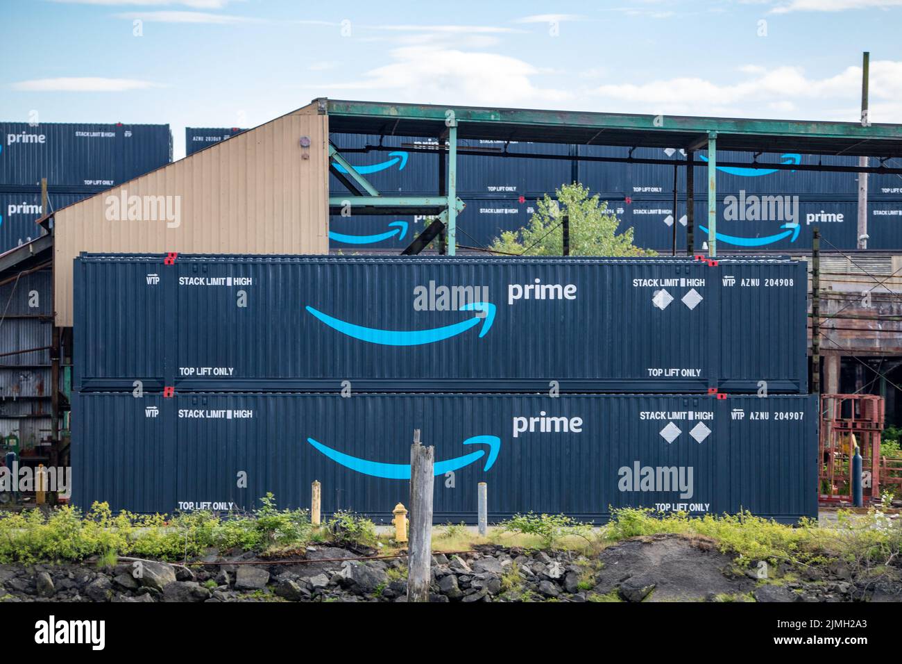 Prime containers hi-res stock photography and images - Alamy