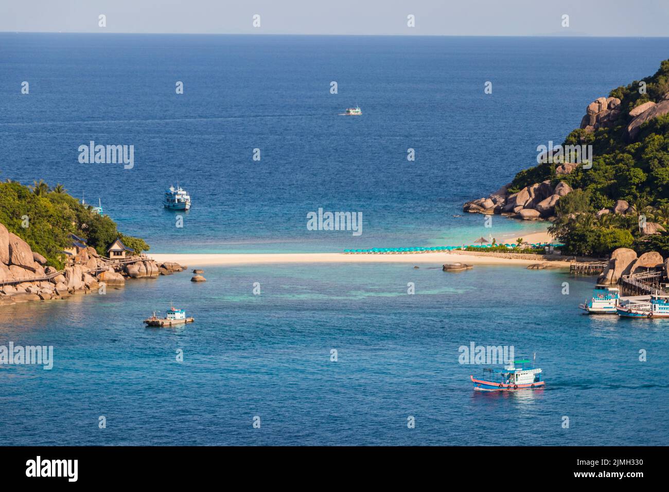 Nang Yuan Beach near Koh Tao Koh, Thailand Surat Thani Stock Photo - Alamy