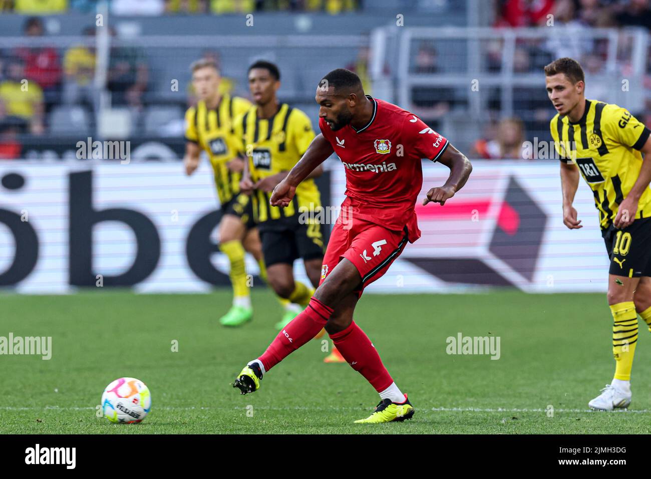 Jonathan tah germany hi-res stock photography and images - Alamy