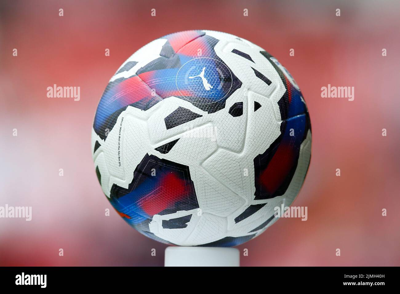 Puma efl ball hi-res stock photography and images - Alamy