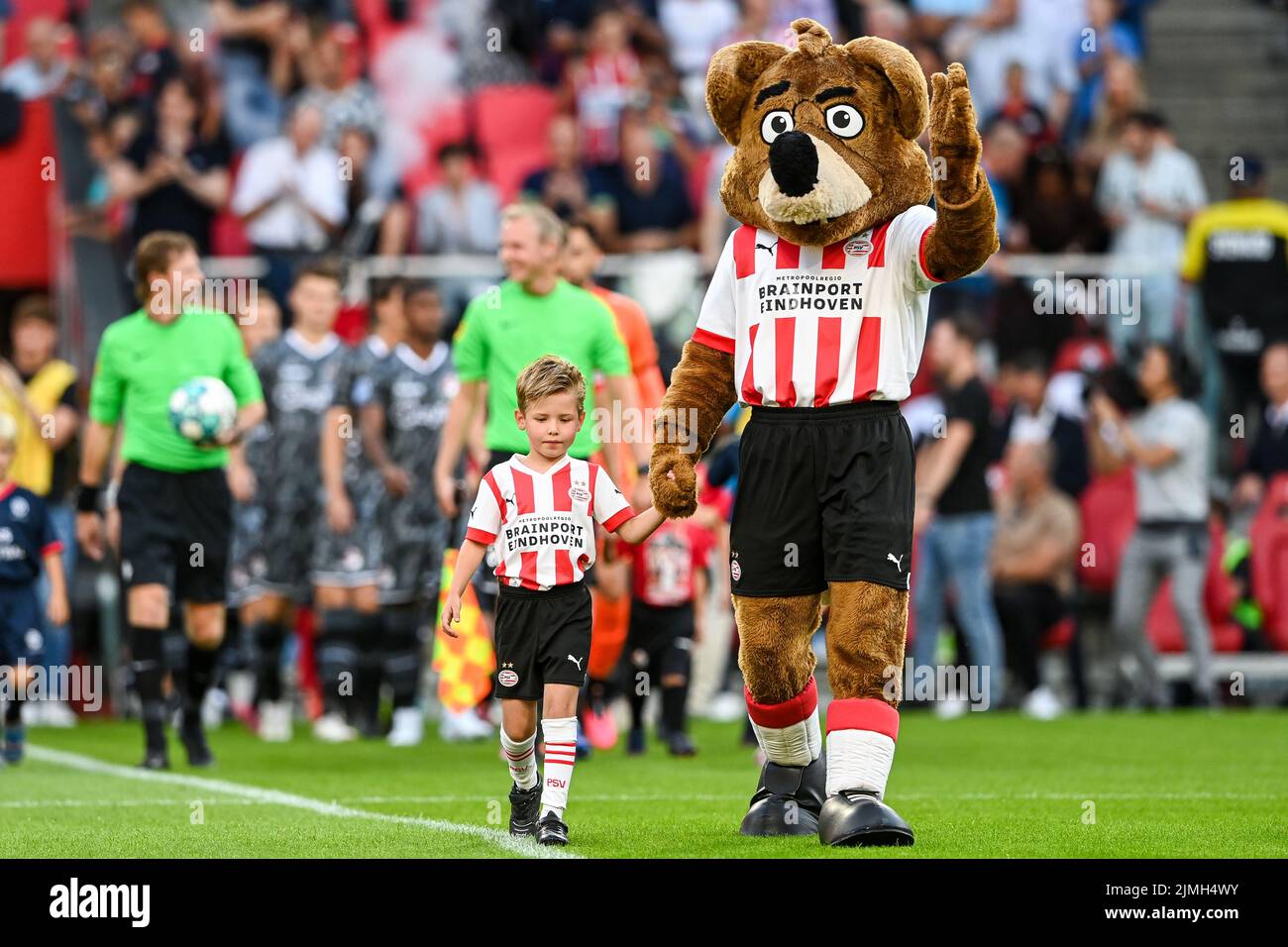 EINDHOVEN - Mascot Phoxy of PSV Eindhoven during the Dutch Eredivisie ...