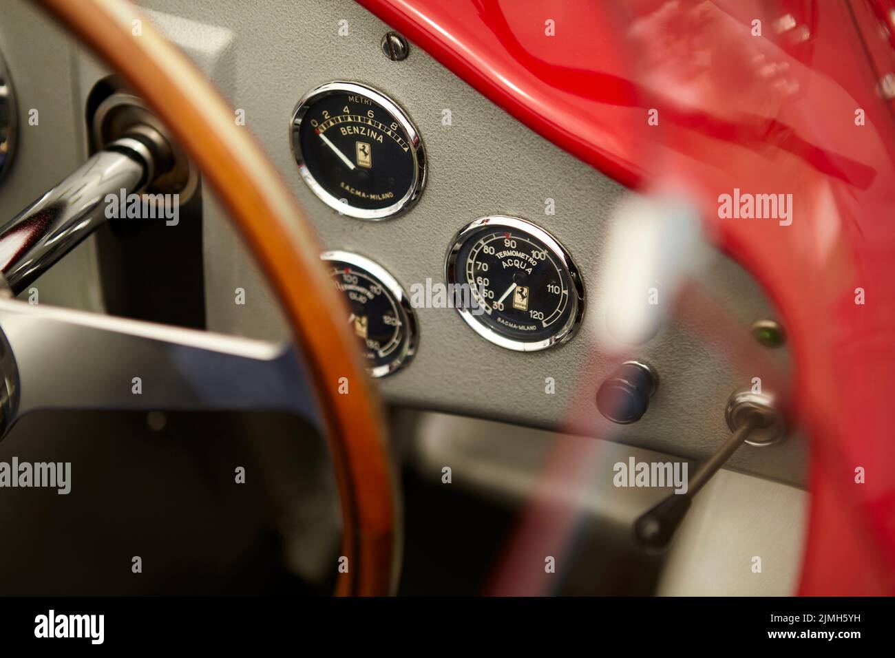Image of Car,Classic Car instrument panel Stock Photo - Alamy