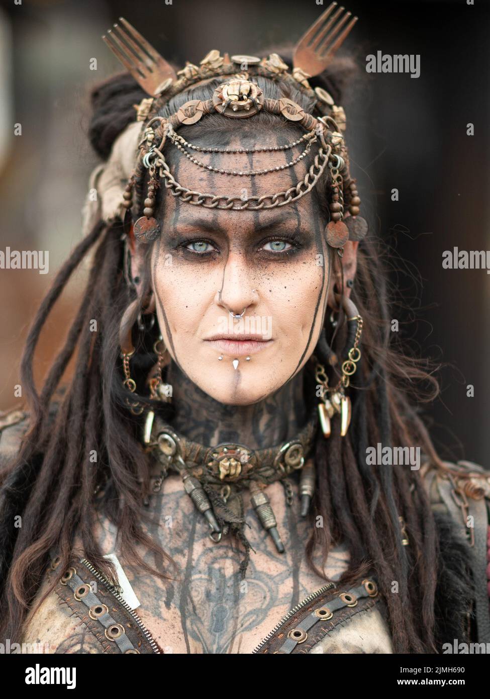 Wacken, Germany. 06th Aug, 2022. Festival visitors at the Wacken Open ...