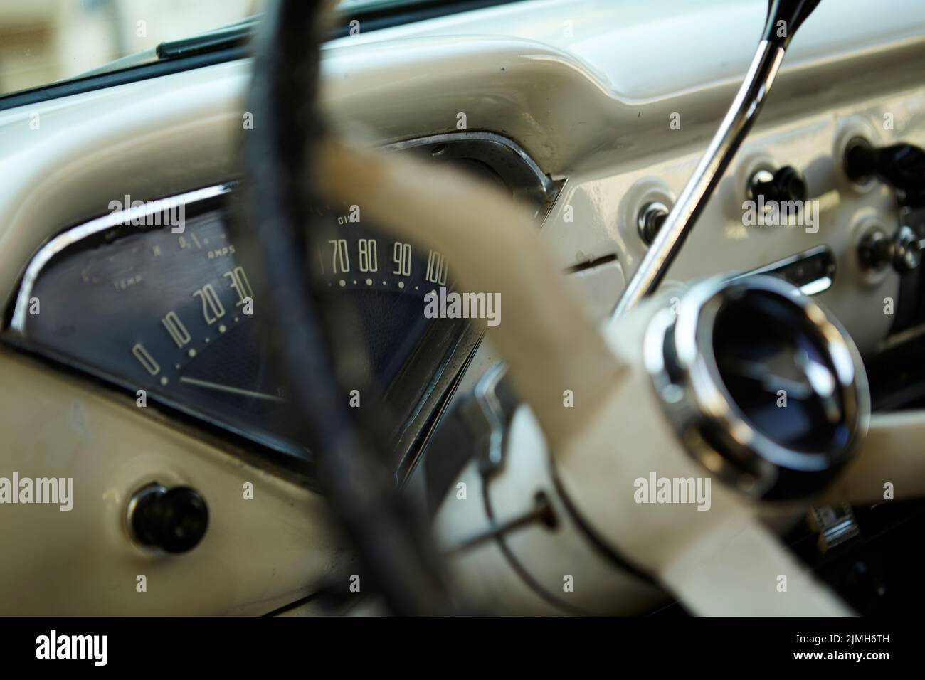 Image of Car,Classic Car instrument panel Stock Photo - Alamy