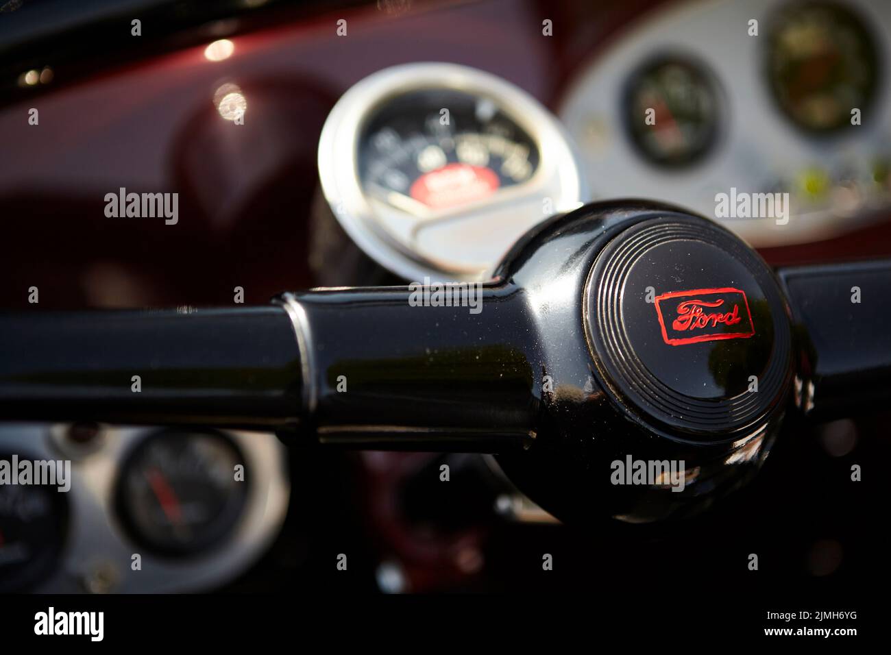 Image of Car,Classic Car instrument panel Stock Photo - Alamy